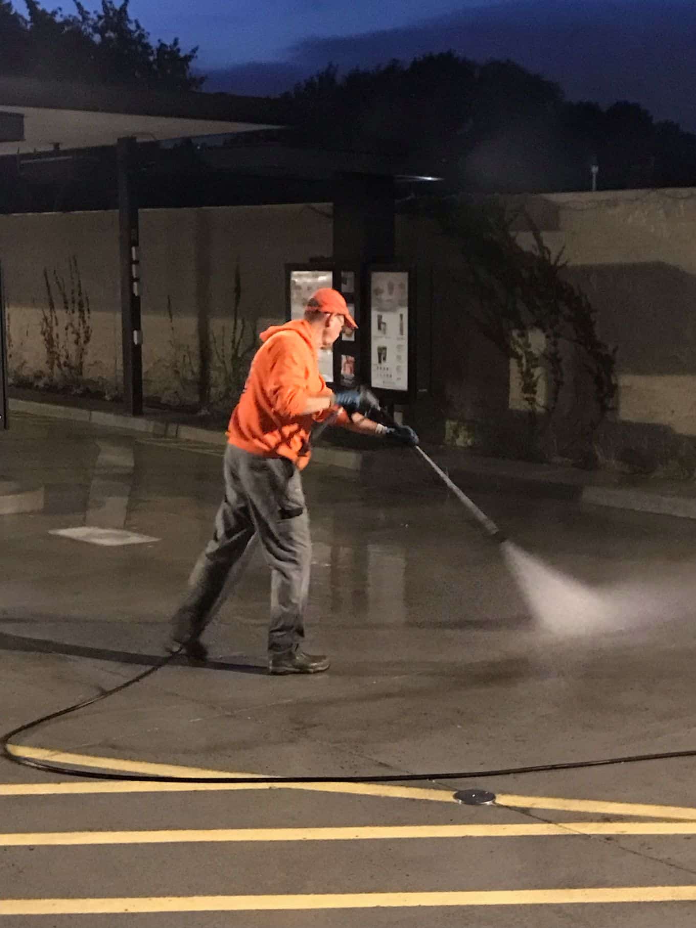 Restaurant & Franchise Power Washing In Portland, Oregon